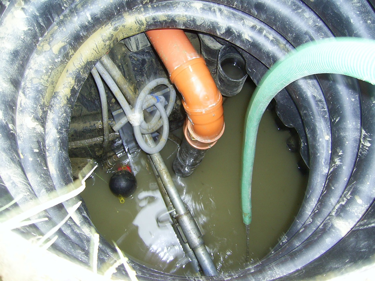 How to know if you have a blocked sewage pipe | Emergency Drains